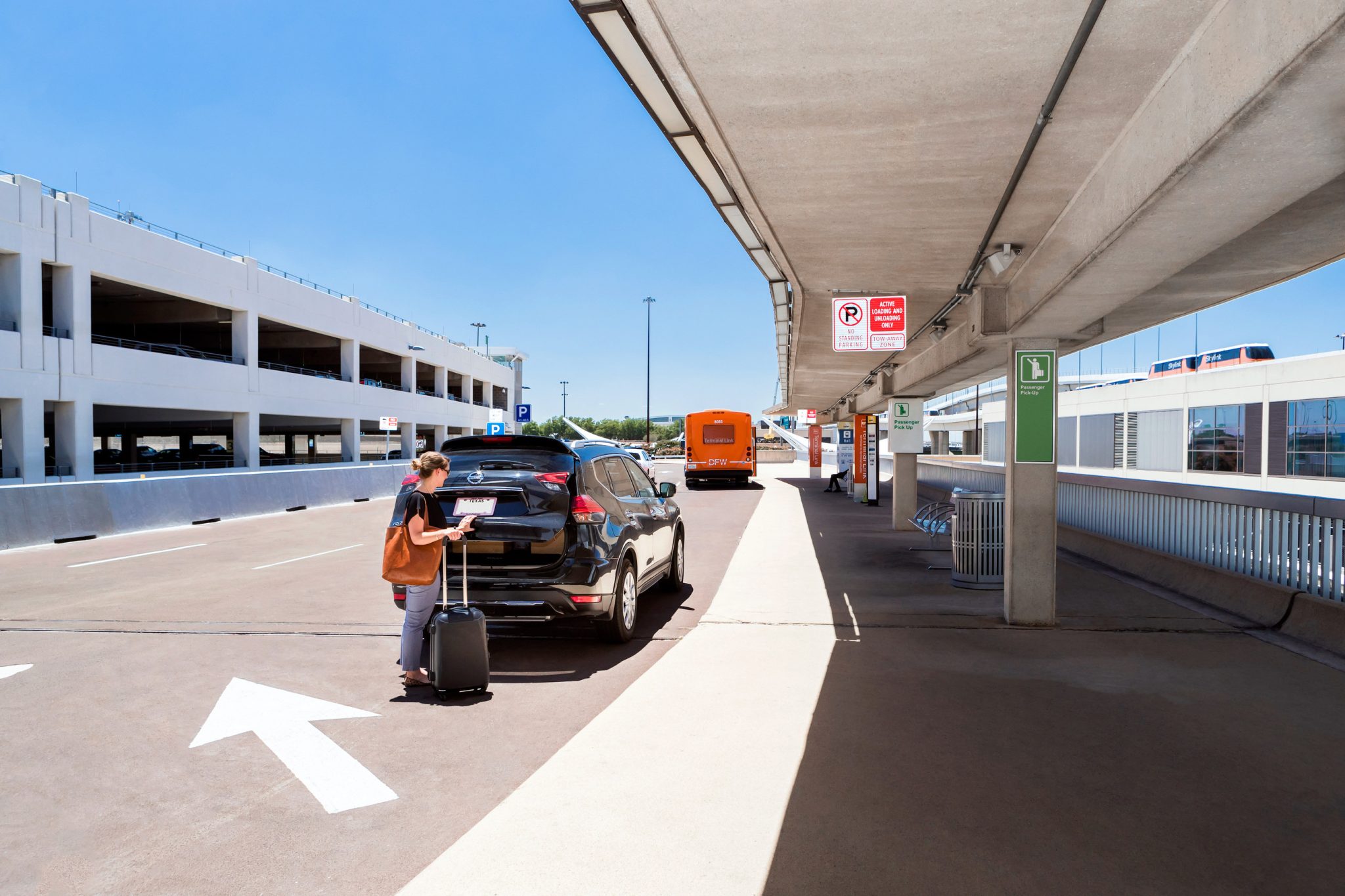Pick Up & Drop-Off Charges at Manchester Airport All Terminals